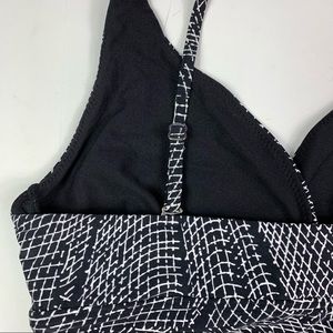 Captiva | Swim | Captiva Underwire Surplice Tankini Swim Top M | Poshmark